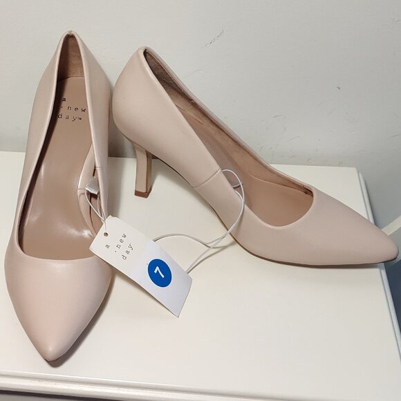 a new day | Shoes | A New Day Jen Pumps New With Tags Size 7 | Poshmark